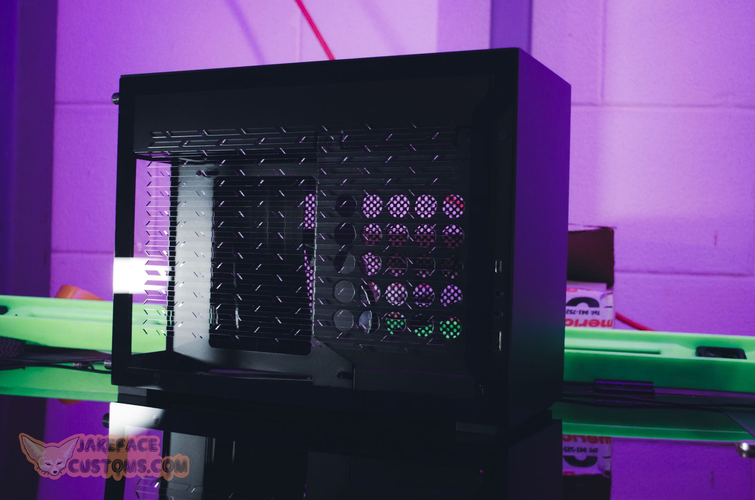 Lian Li A4H2O Custom Vented Side Panel | Jakeface Customs